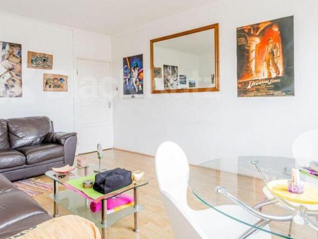 3 bedroom flat for rent in Collier Street, Angel / Kings Cross N1