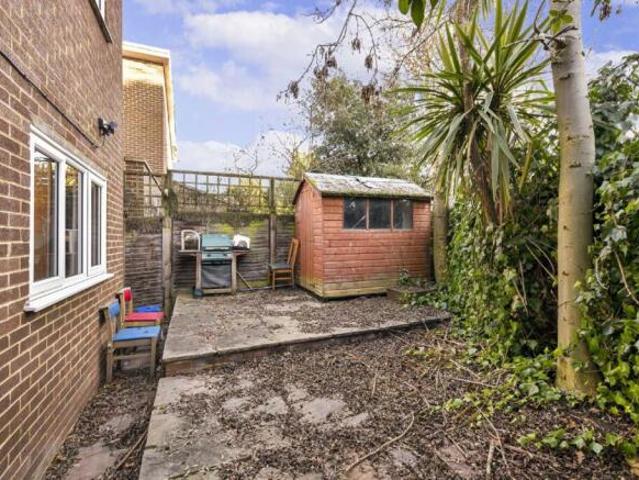3 bedroom flat for rent in Clarence Avenue, Clapham South, SW4