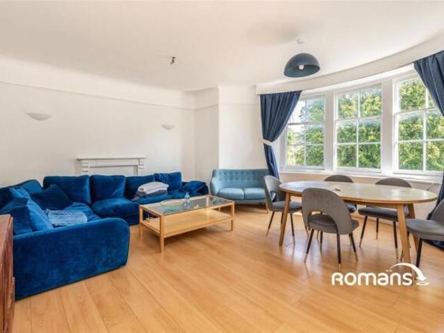 3 bedroom flat for rent in Clifton Park, Bristol, BS8