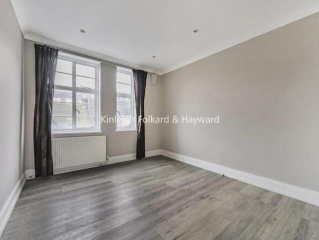 3 bedroom flat for rent in Crouch End Hill, London, N8