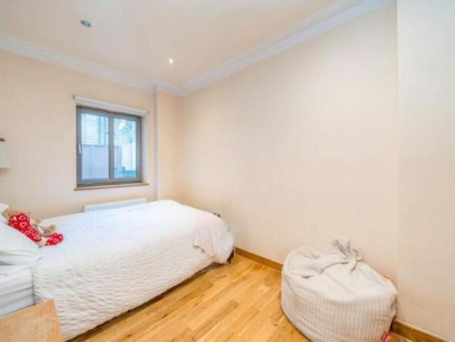 3 bedroom flat for rent in Cubitt Street, Bloomsbury, WC1X