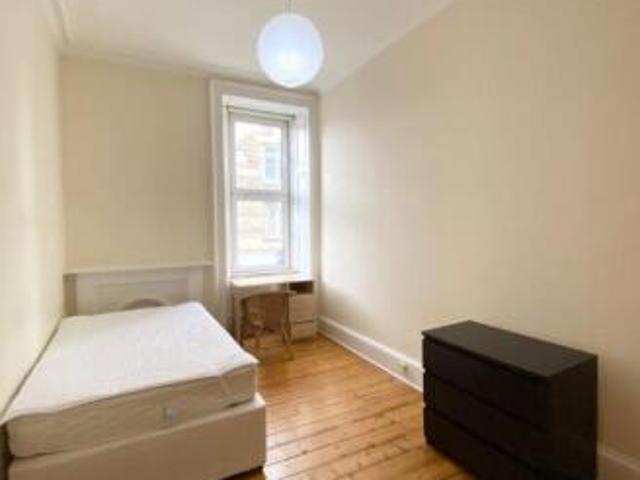 3 bedroom flat for rent in Dalry Road, Edinburgh, EH11