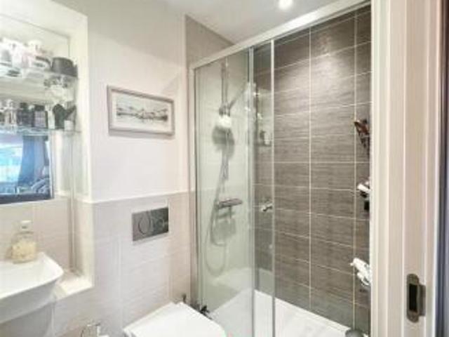3 bedroom flat for rent in Denyer Walk, Southampton, SO19