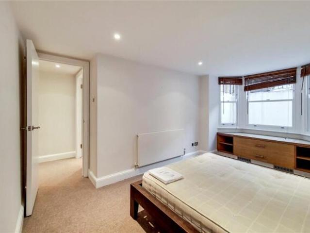 3 bedroom flat for rent in Digby Crescent, Islington, N4