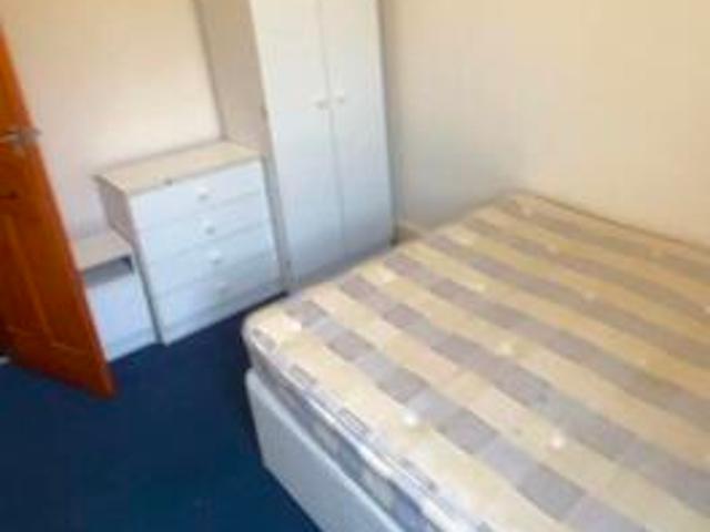 3 bedroom flat for rent in Dilston Road, Newcastle Upon Tyne, NE4