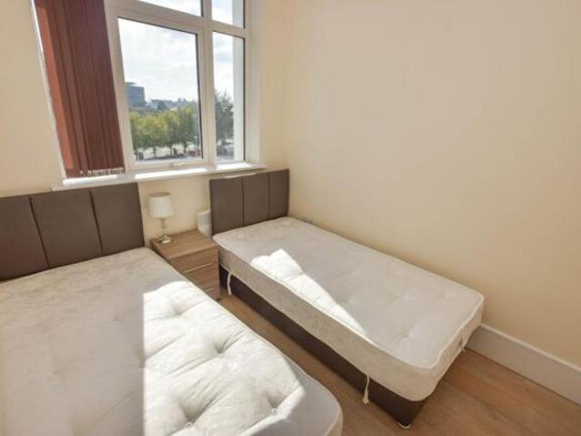 3 bedroom flat for rent in Dock Office, Furness Quay, Salford, M50