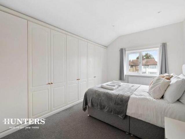 3 bedroom flat for rent in Dollis Hill Lane, Dollis Hill, NW2