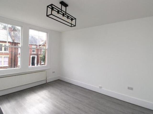3 bedroom flat for rent in Downs Park, Herne Bay, CT6