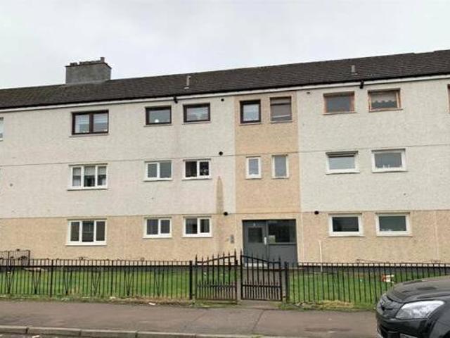 3 bedroom flat for rent in Dunphail Drive Glasgow G34
