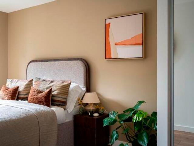 3 bedroom flat for rent in E 52, Kew Curve, Capital Interchange Way, Brentford, TW8