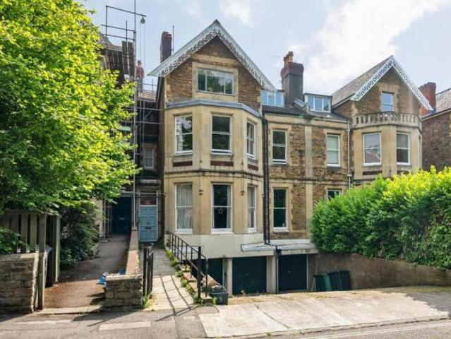 3 bedroom flat for rent in Eaton Crescent, Clifton, BS8