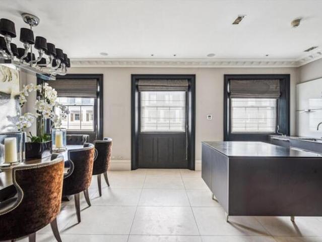 3 bedroom flat for rent in Eaton Place, Belgravia, London SW1X