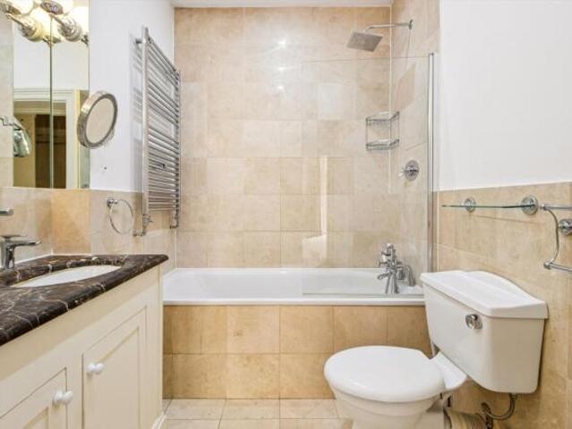 3 bedroom flat for rent in Eaton Place, London SW1X