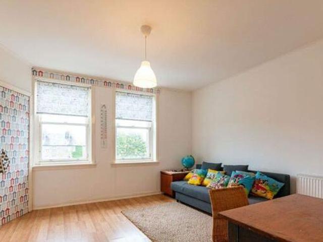 3 Bedroom Flat For Rent In Edinburgh