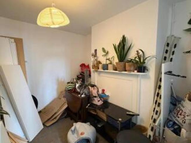 3 bedroom flat for rent in Edward Street, Brighton, BN2