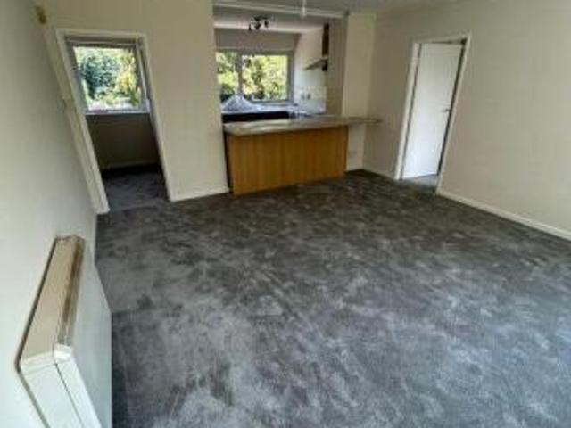 3 bedroom flat for rent in Elmwood Court, Pershore Road, Edgbaston, Birmingham, West Midlands, B5