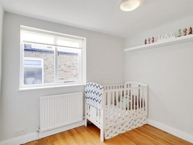 3 bedroom flat for rent in Elsinore Road, Forest Hill, London, SE23 2SL, SE23