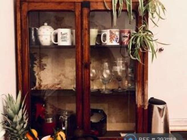 3 bedroom flat for rent in Enterprise House, London, E9