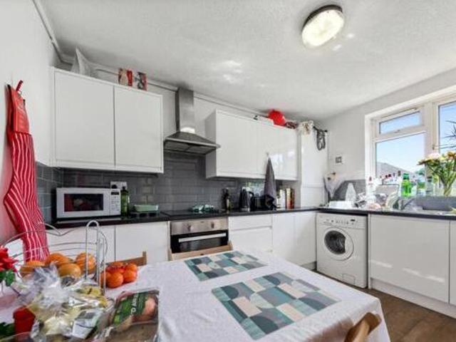 3 Bedroom Flat For Rent In Euston