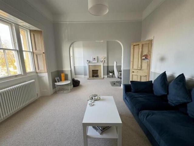 3 bedroom flat for rent in Evelyn Court, Malvern Road, Cheltenham, GL50