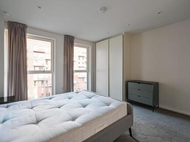 3 bedroom flat for rent in Fortuna House, East Village, Stratford, London, E20
