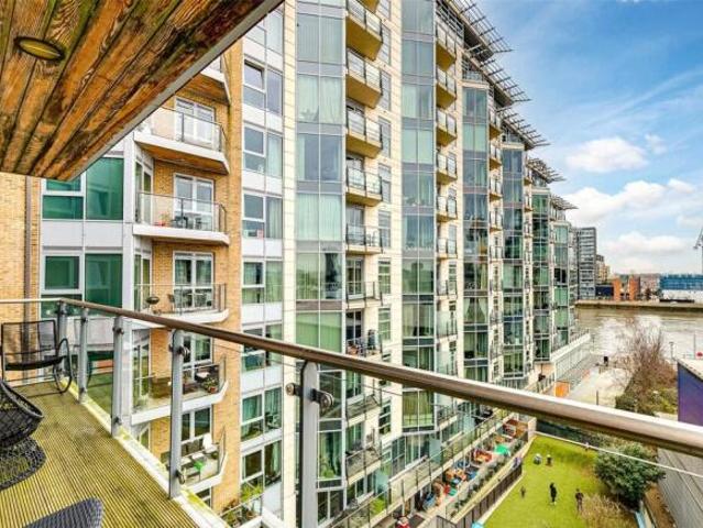 3 bedroom flat for rent in Flotilla House, Juniper Drive, SW18