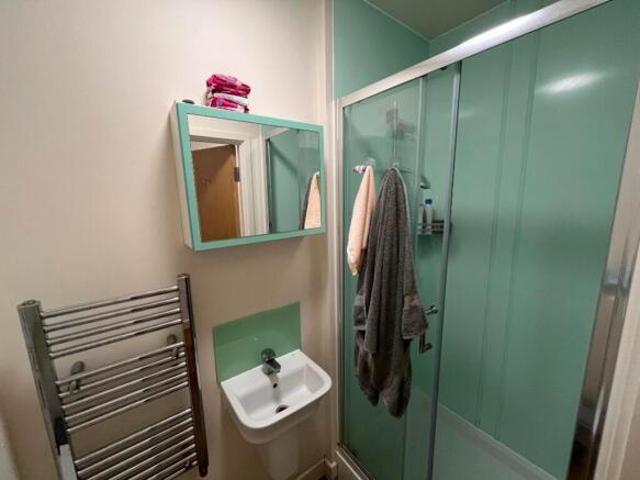 3 bedroom flat for rent in Flat 2, 66A Park Street, Bristol, BS1 5JN, BS1