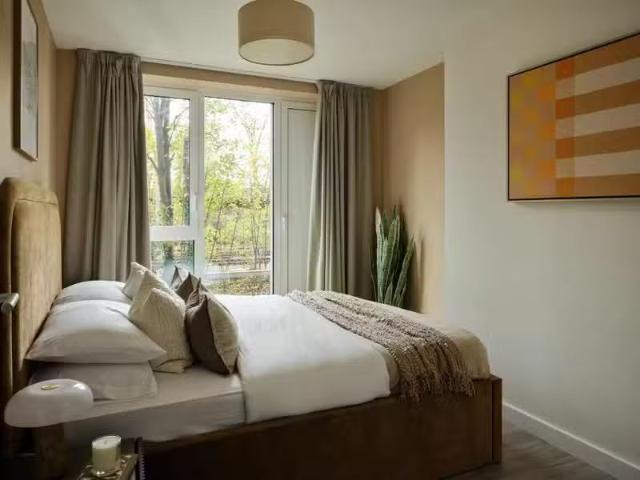 3 bedroom flat for rent in Flat 69, Aquifer House, 10 Mill Roa.