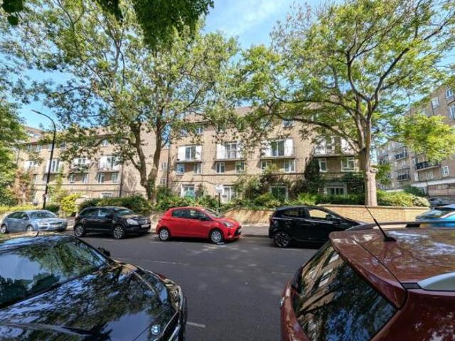 3 bedroom flat for rent in Freeling House, Dorman Way, Camden, London, NW8