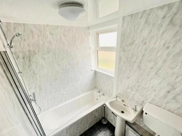 3 Bedroom Flat For Rent In Glasgow