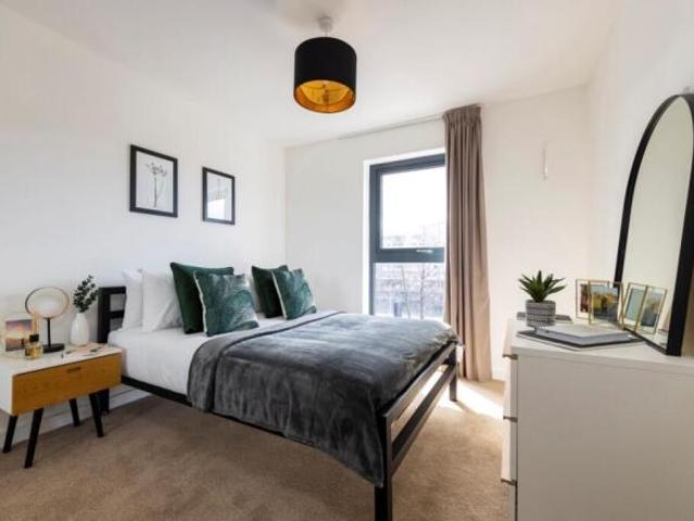 3 bedroom flat for rent in Grayson Street Liverpool L1