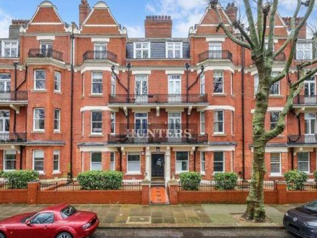 3 Bedroom Flat For Rent In Grantully Road, London