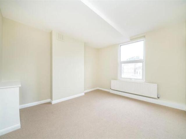 3 bedroom flat for rent in Great Eastern Street, Shoreditch, EC2A