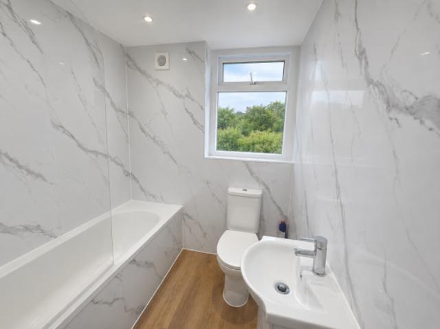 3 bedroom flat for rent in Hambley House Manor Estate, Camilla Road, Southwark, London, SE16