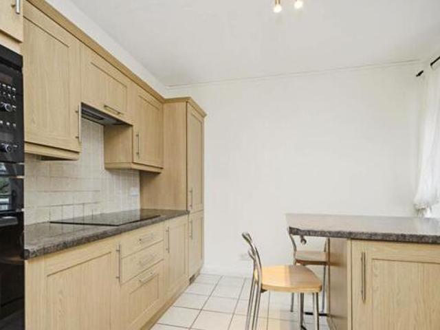 3 Bedroom Flat For Rent In Hampstead Garden Suburb, London