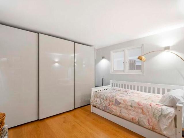 3 bedroom flat for rent in Hans Crescent, London, SW1X