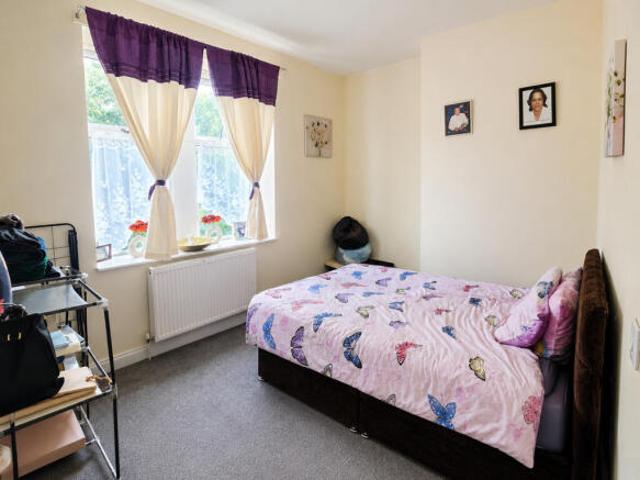 3 bedroom flat for rent in Haig Street, Gateshead, NE11