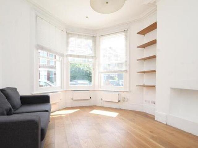3 Bedroom Flat For Rent In Harringey
