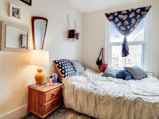 3 bedroom flat for rent in Harrow Rd, Maida Hill, W9