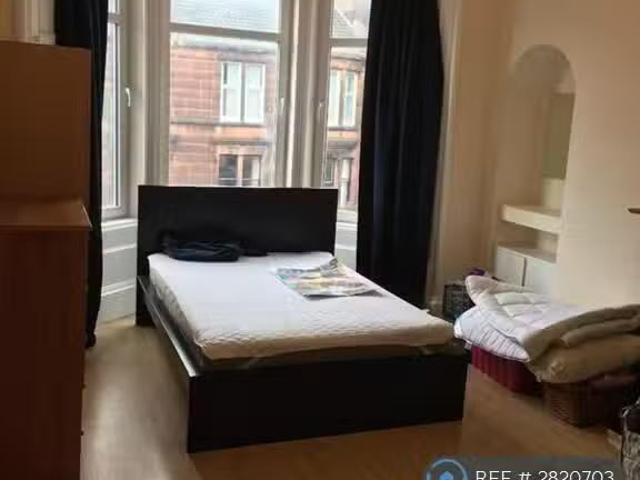 3 bedroom flat for rent in Havelock Street, Glasgow, G11