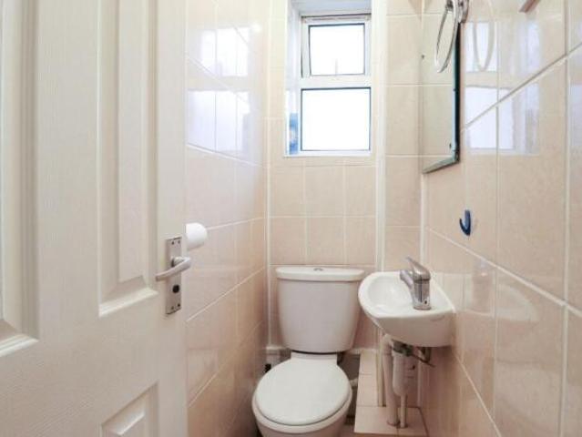 3 bedroom flat for rent in Hawkshead, Stanhope Street, NW1