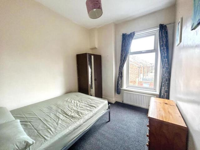 3 bedroom flat for rent in Heaton Park Road, Heaton, Newcastle upon Tyne, and Wear, NE6 5NR, NE6