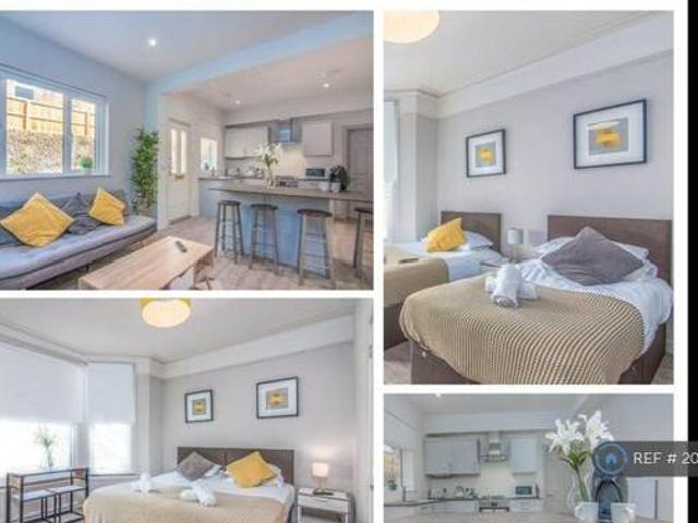 3 Bedroom Flat For Rent In High Wycombe