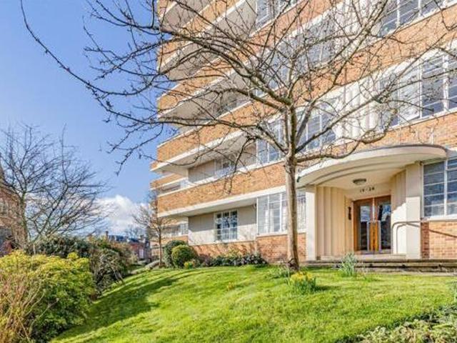 3 Bedroom Flat For Rent In Highgate
