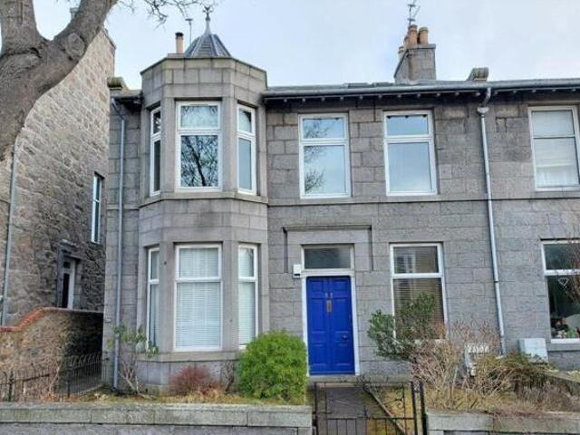3 Bedroom Flat For Rent In Hilton, Aberdeen