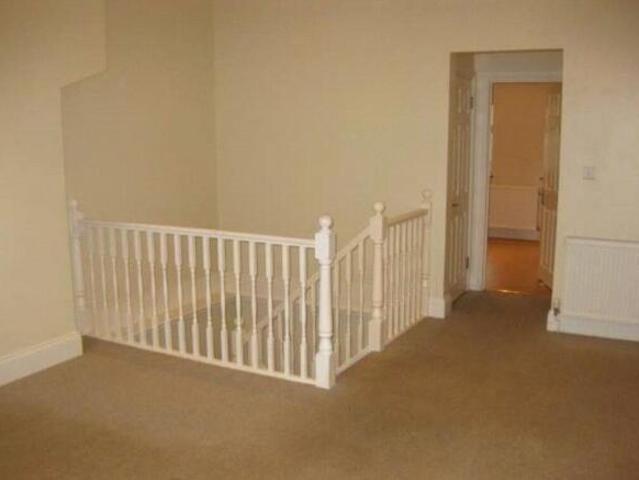 3 bedroom flat for rent in Hillsborough, Plymouth, Devon, PL4