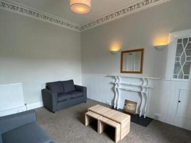 3 Bedroom Flat For Rent In Hillside, Edinburgh
