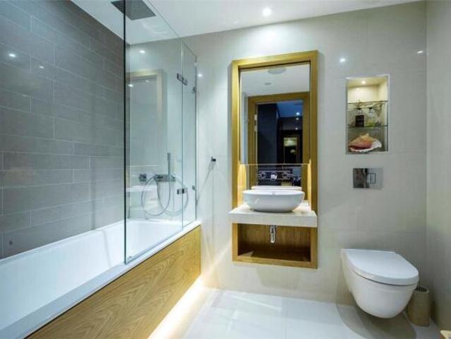 3 bedroom flat for rent in Horseferry Road, Westminster, SW1P