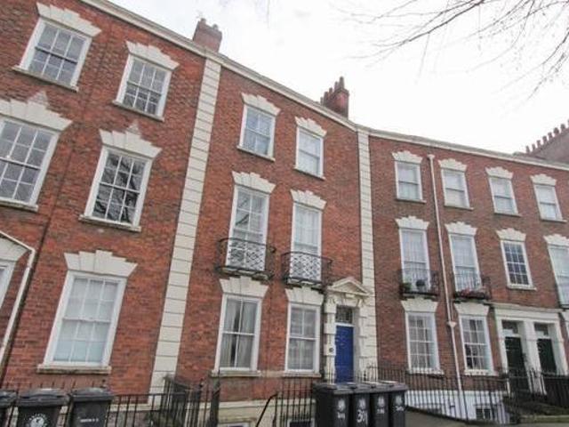 3 bedroom flat for rent in Hotwell Road Bristol BS8