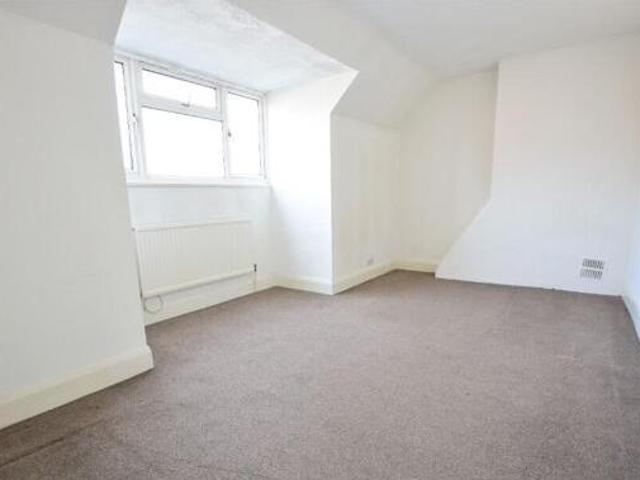 3 Bedroom Flat For Rent In Hove